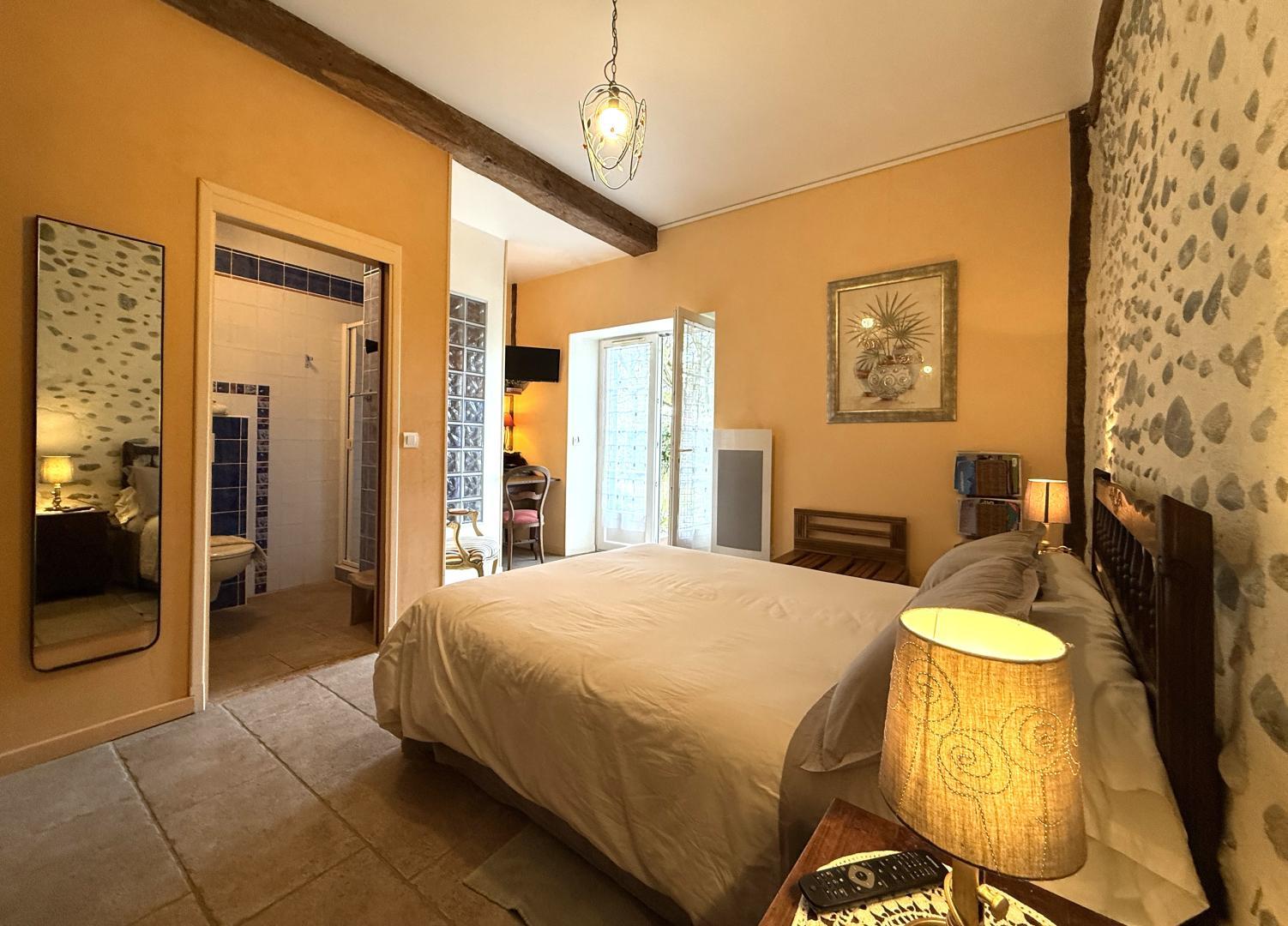 Chambre d'hôtes à Assat, Pyrénées-Atlantiques, Chez Castagnet - Gîtes ...